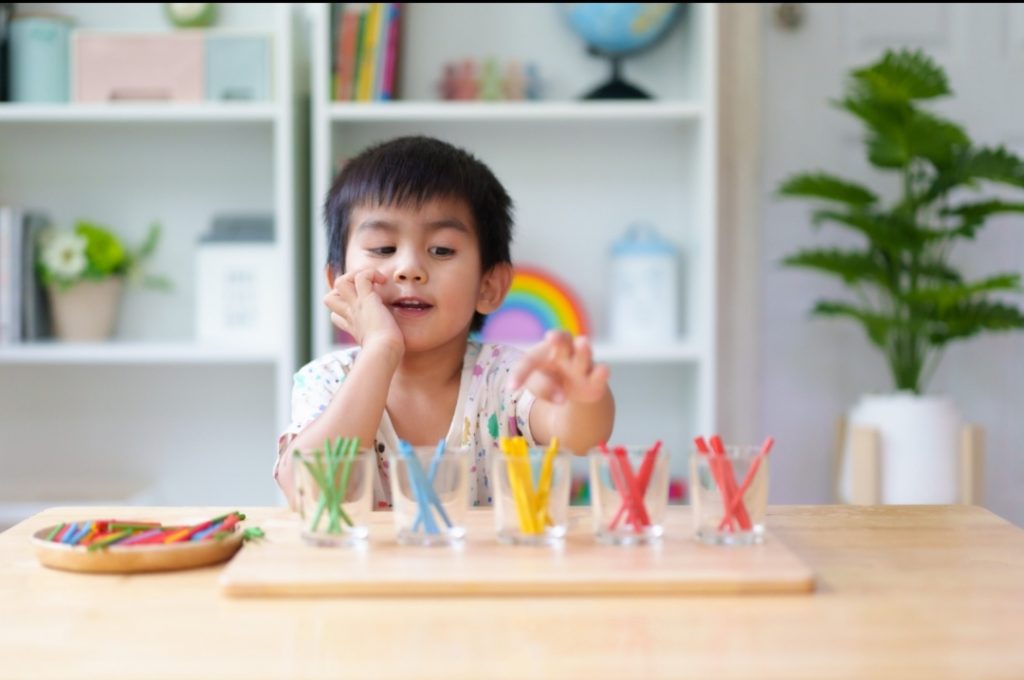 milestones-to-look-for-in-3-year-olds-physical-cognitive-and-social